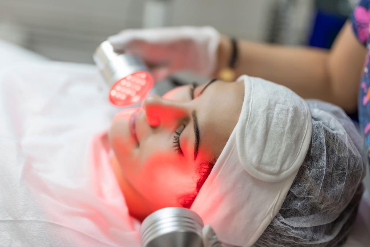 Skin Smoothing Therapy - Unveil Silky Skin with Expert Techniques